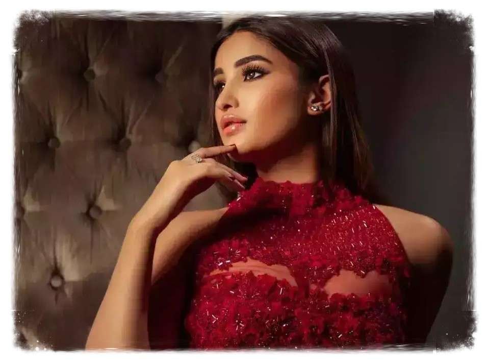 Rasha Thadani: Biography, Age, Education, Family, Career, Net Worth ...